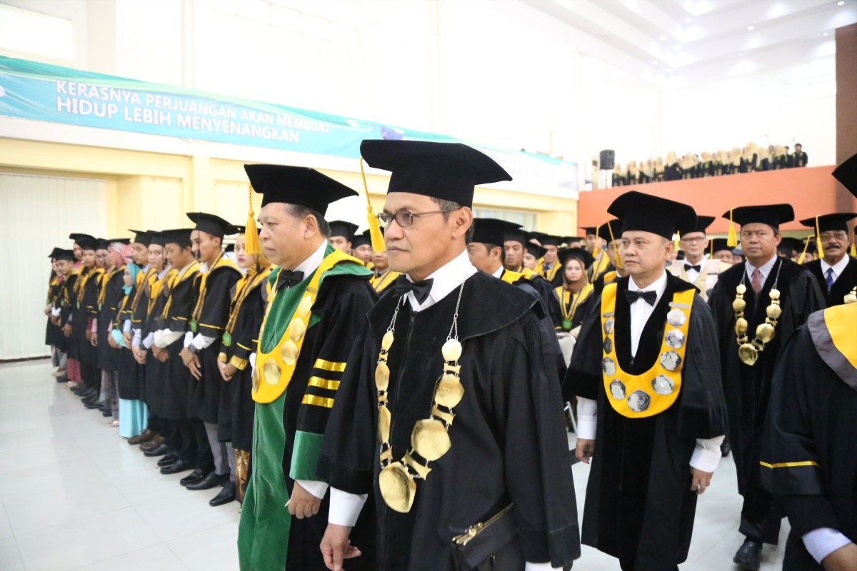 Unsil Mewisuda 514 Lulusan Diploma, Sarjana dan Magister – Website ...